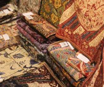 Pertahankan Ciri Khas, Batik Rifaiyah Perlu Regenerasi